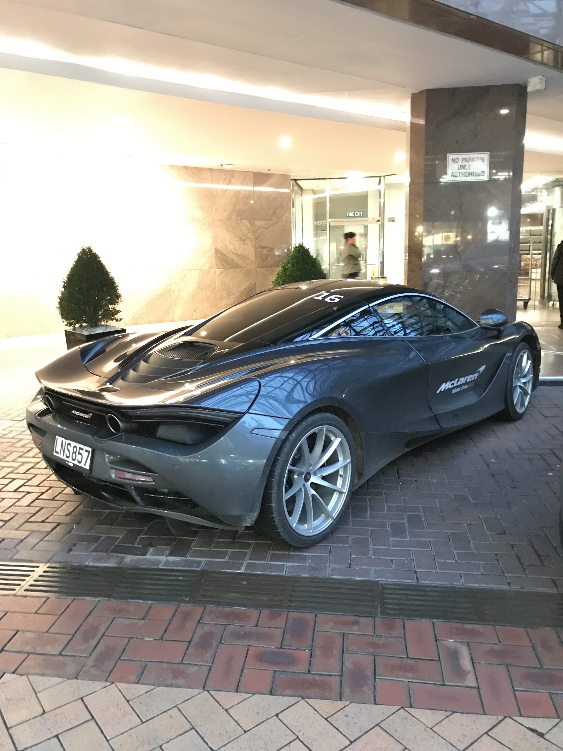 Two McLaren 720s spotted in Wellington – The Car Spotter Blog